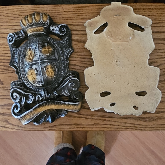 Art | Shield Wall Plaque With Eagle Cross Crown Coat Of Arms Medieval ...